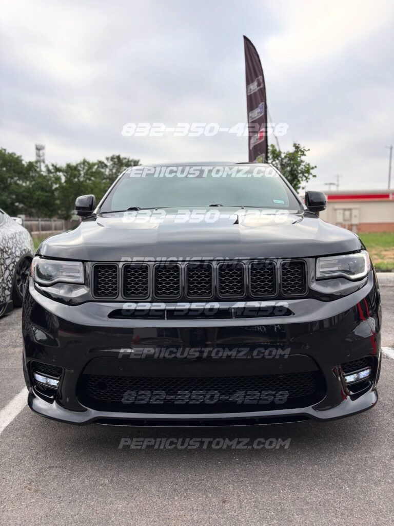 Jeep Grand Cherokee 2014 + Trackhawk style Srt front bumper *WE DO NOT ...