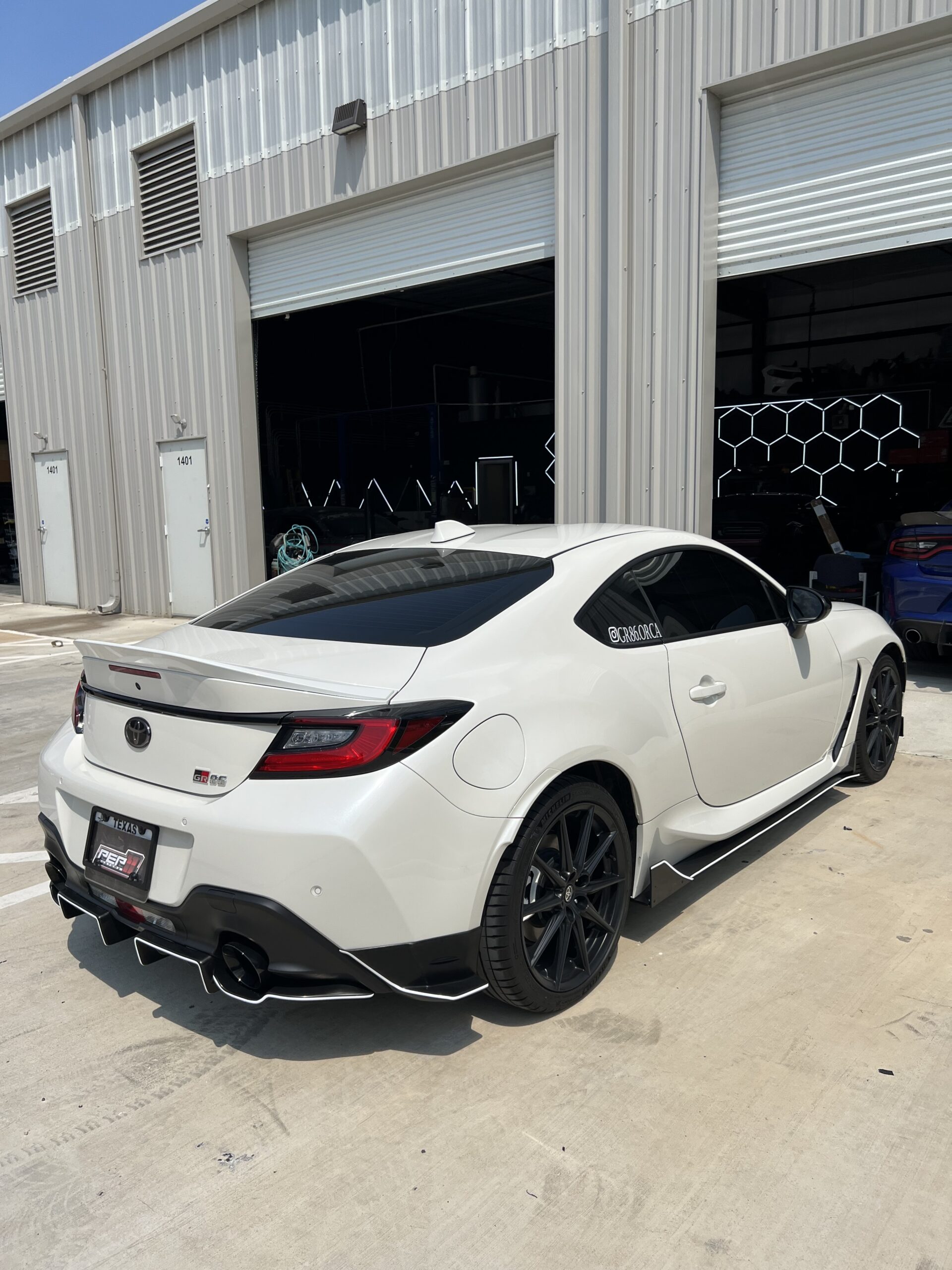 2022-23 SUBARU BRZ TOYOTA GR 86 PU REAR BUMPER DIFFUSER - Pep11Customz