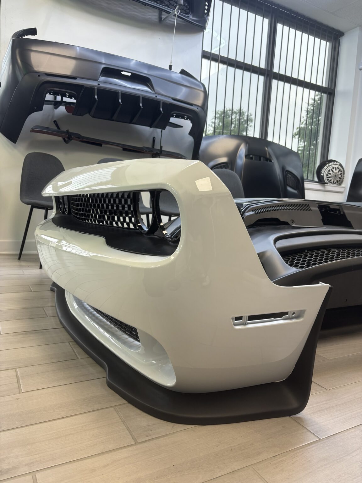 Challenger Hellcat Style Front Bumper fits rt,sxt,scat,etc *WE DO NOT ...