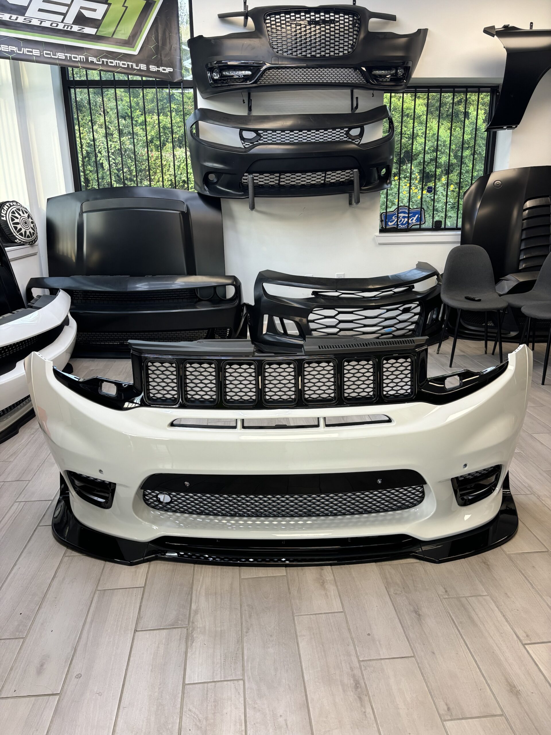 Jeep Trackhawk V2 hellcat Front Lip - Pep11Customz