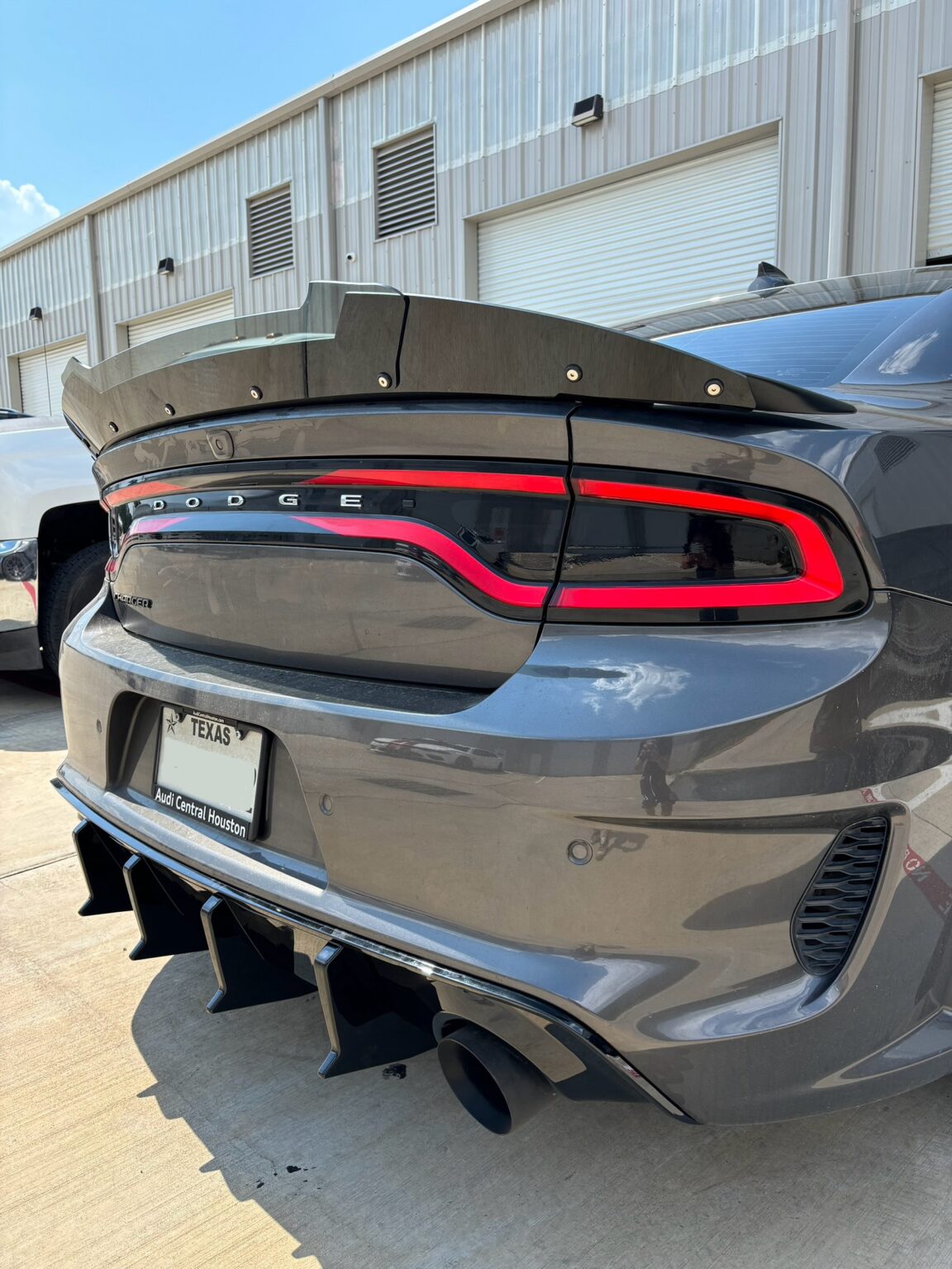 Charger widebody gloss diffuser fishtail - Pep11Customz