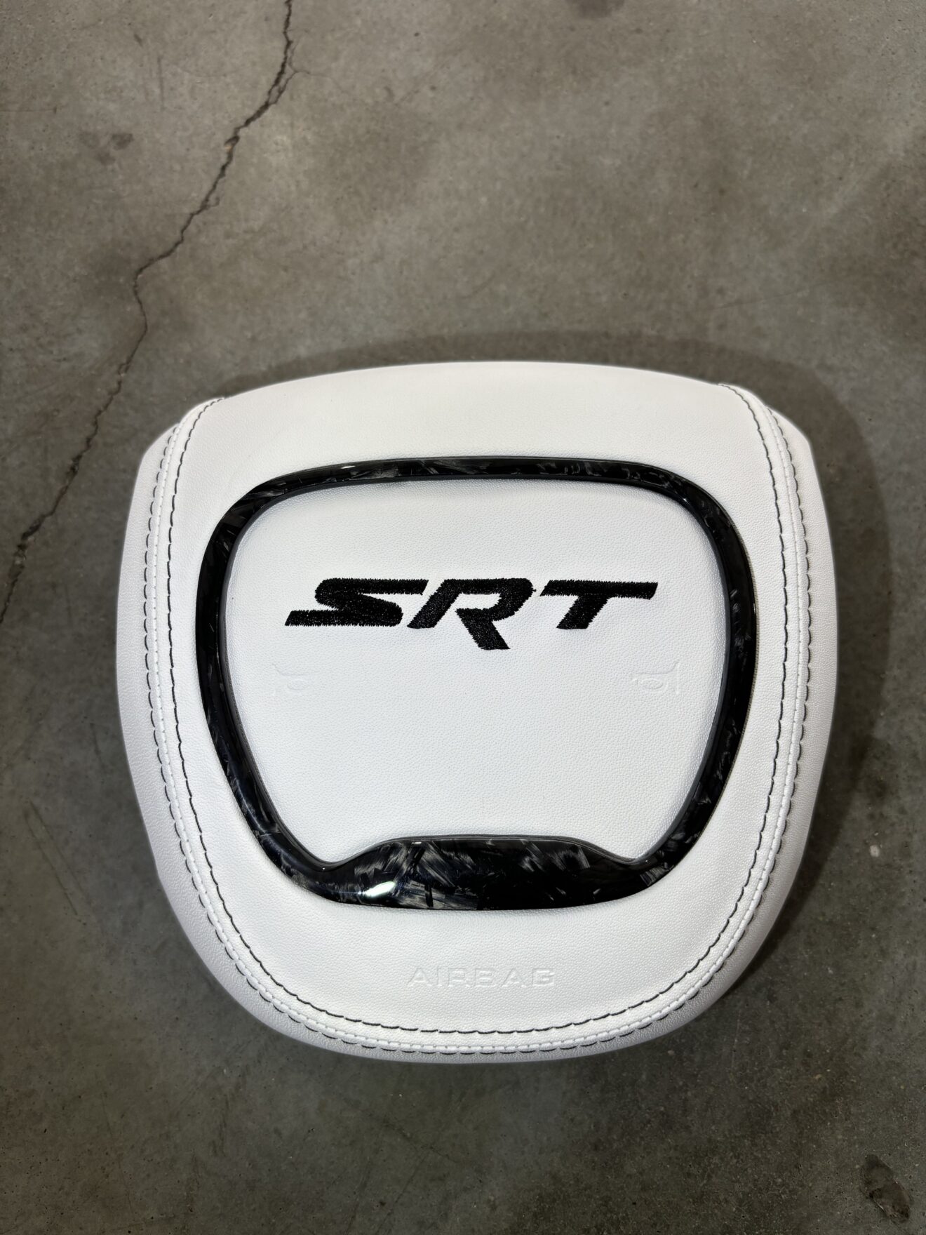 Srt stitched Airbag Cover White Leather / Forged Carbon Trim / Black ...